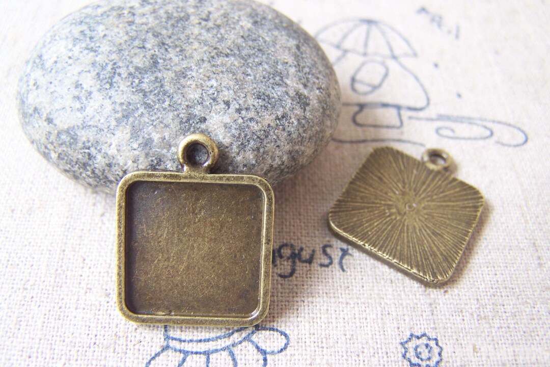 10 Pcs of Antique Bronze Square Cameo Base Setting Pendant Tray Match ...