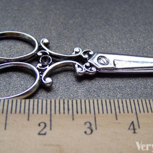 Antique Silver Scissors Charms Barber Shop Victorian Scissors Pendants ...