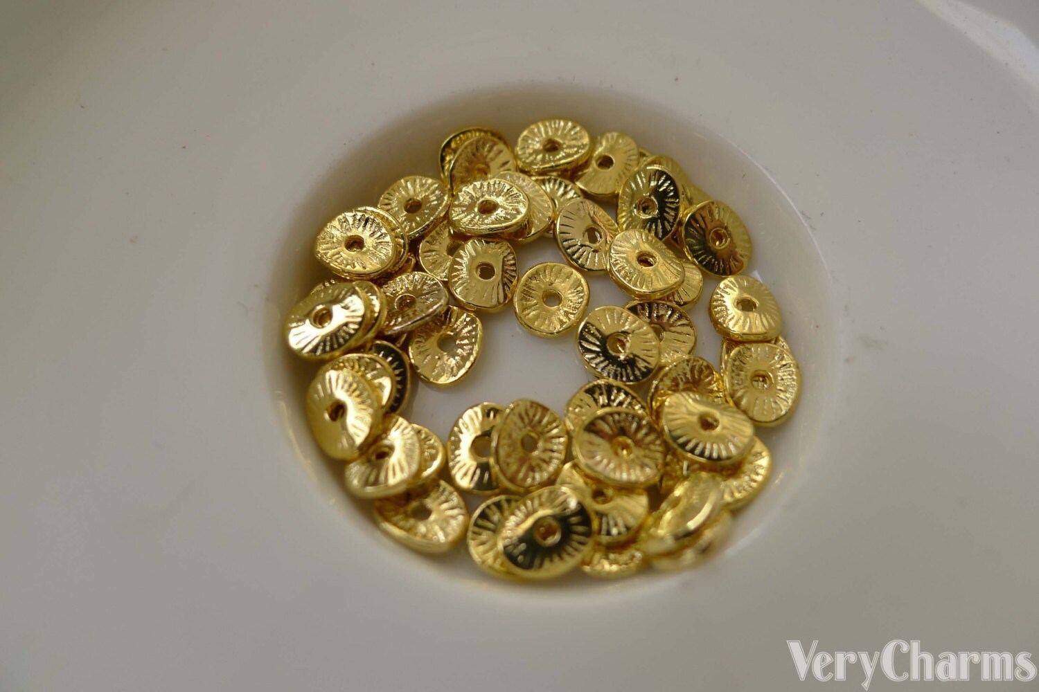 200 Pcs of Gold Tone Curved Round Potato Chip Spacer Disc - Etsy