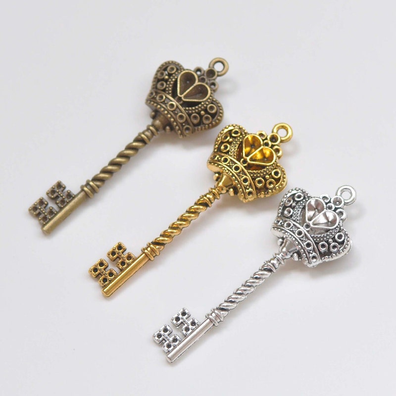 Crown Key Necklace - Etsy