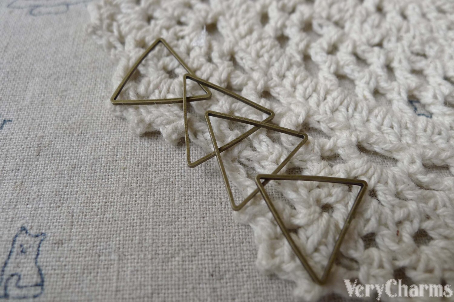 50 Pcs of Antique Bronze Brass Triangle Rings 17mm A6843 | Etsy