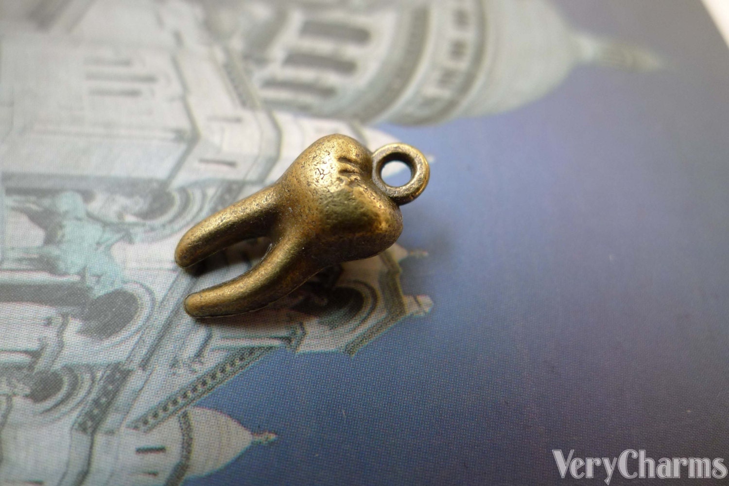 30 Pcs of Antique Bronze 3D Tooth Charms 8x16mm A6481 - Etsy