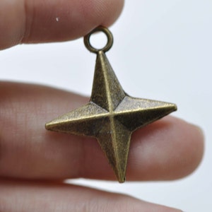 Antique Bronze Four Pointed Star Charm Pendants 25x30mm Set of 10 A8004 ...
