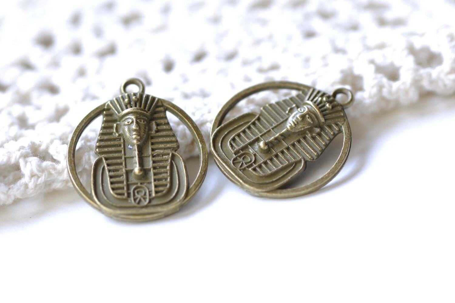 Egyptian Pharaoh Ring Pendants Antique Bronze Round Charms | Etsy