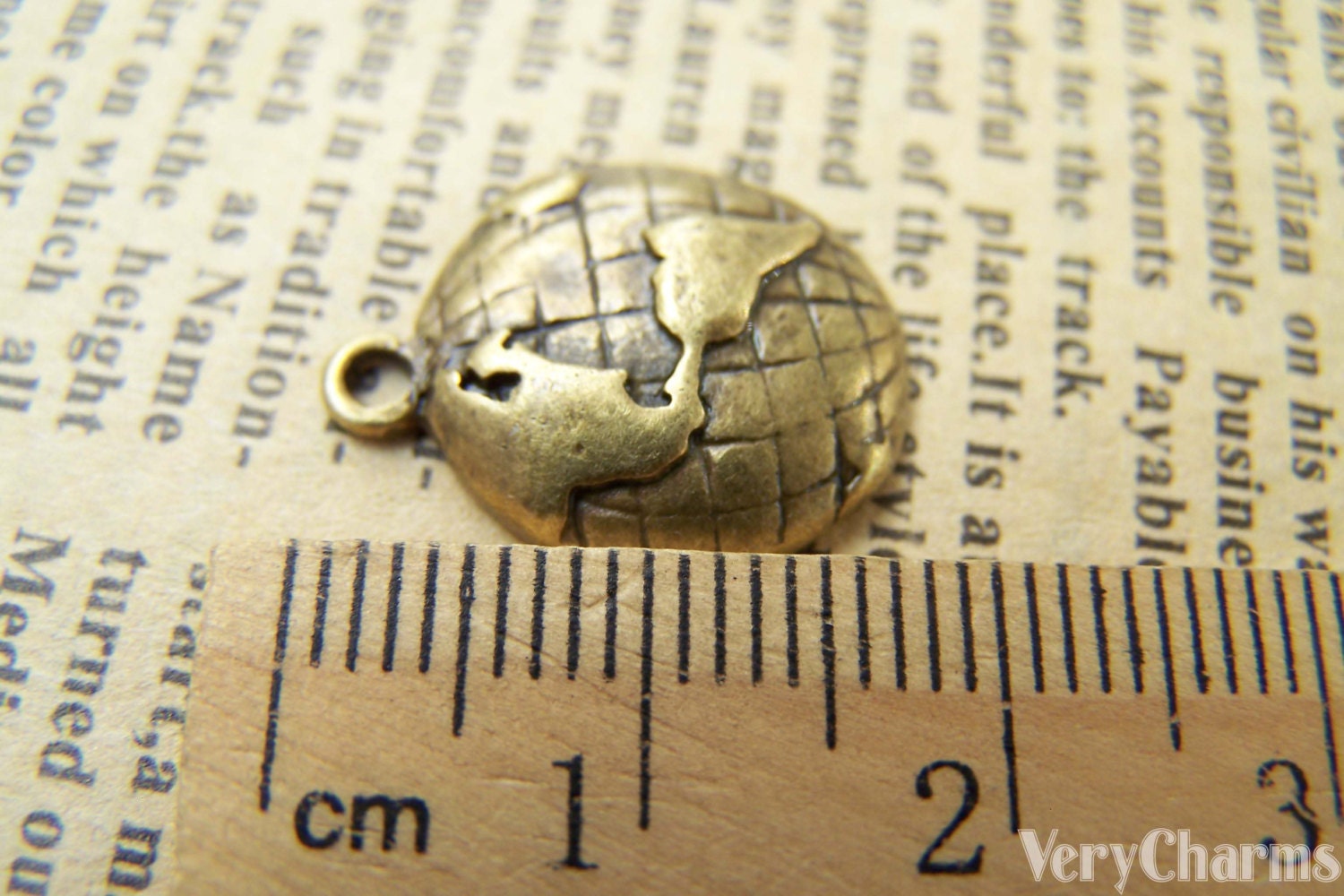 10 Pcs of Antique Bronze World Map Round Charms 15mm A1484 - Etsy