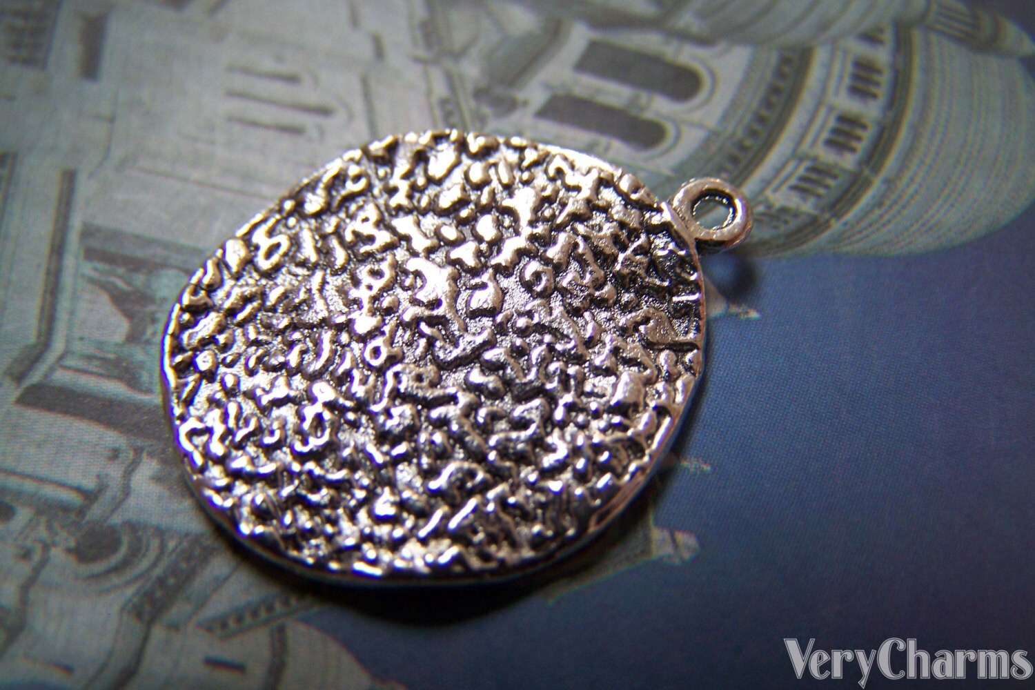 20 Pcs of Antique Silver Textured Round Pendant Charms 19x24mm A2470 - Etsy