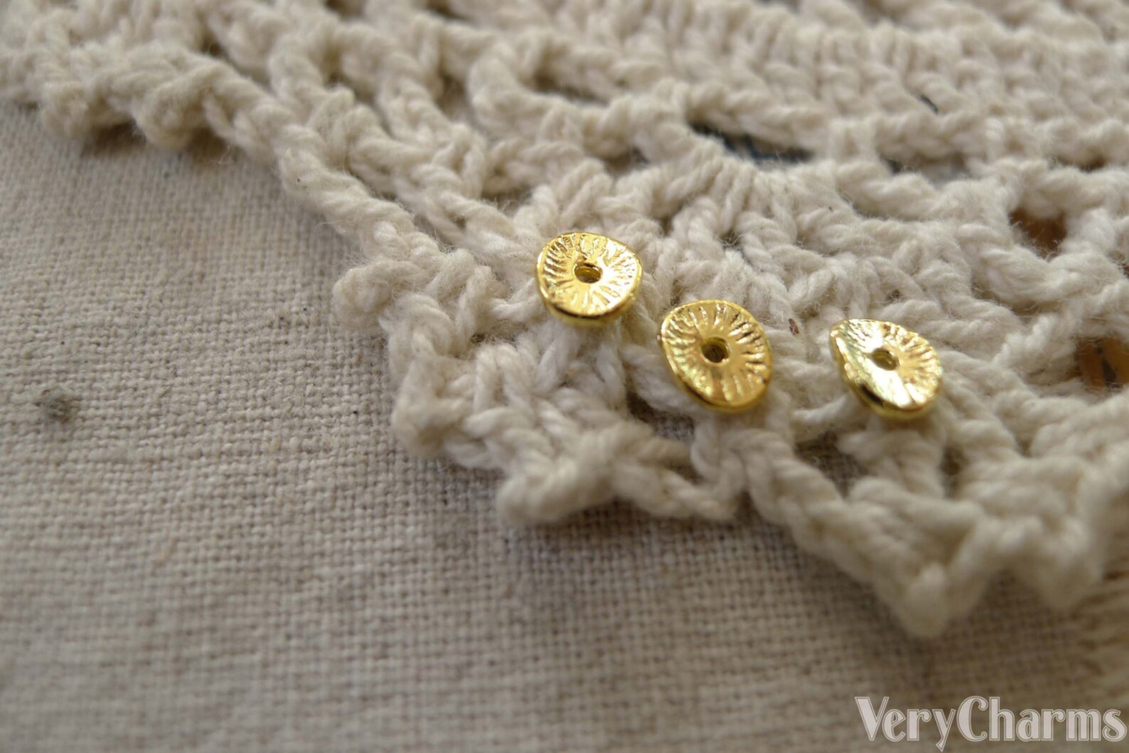 200 Pcs of Gold Tone Curved Round Potato Chip Spacer Disc - Etsy