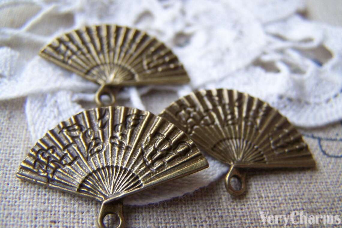 20 Pcs of Antique Bronze Chinese Folding Fan Charms 17x24mm - Etsy