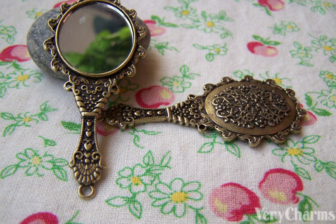 2 Pcs Antique Bronze Traditional Hand Glass Mirror Pendant 32x70mm ...