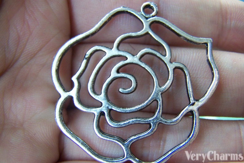 10 Pcs of Antique Silver Filigree Rose Flower Pendants Charms 40mm ...