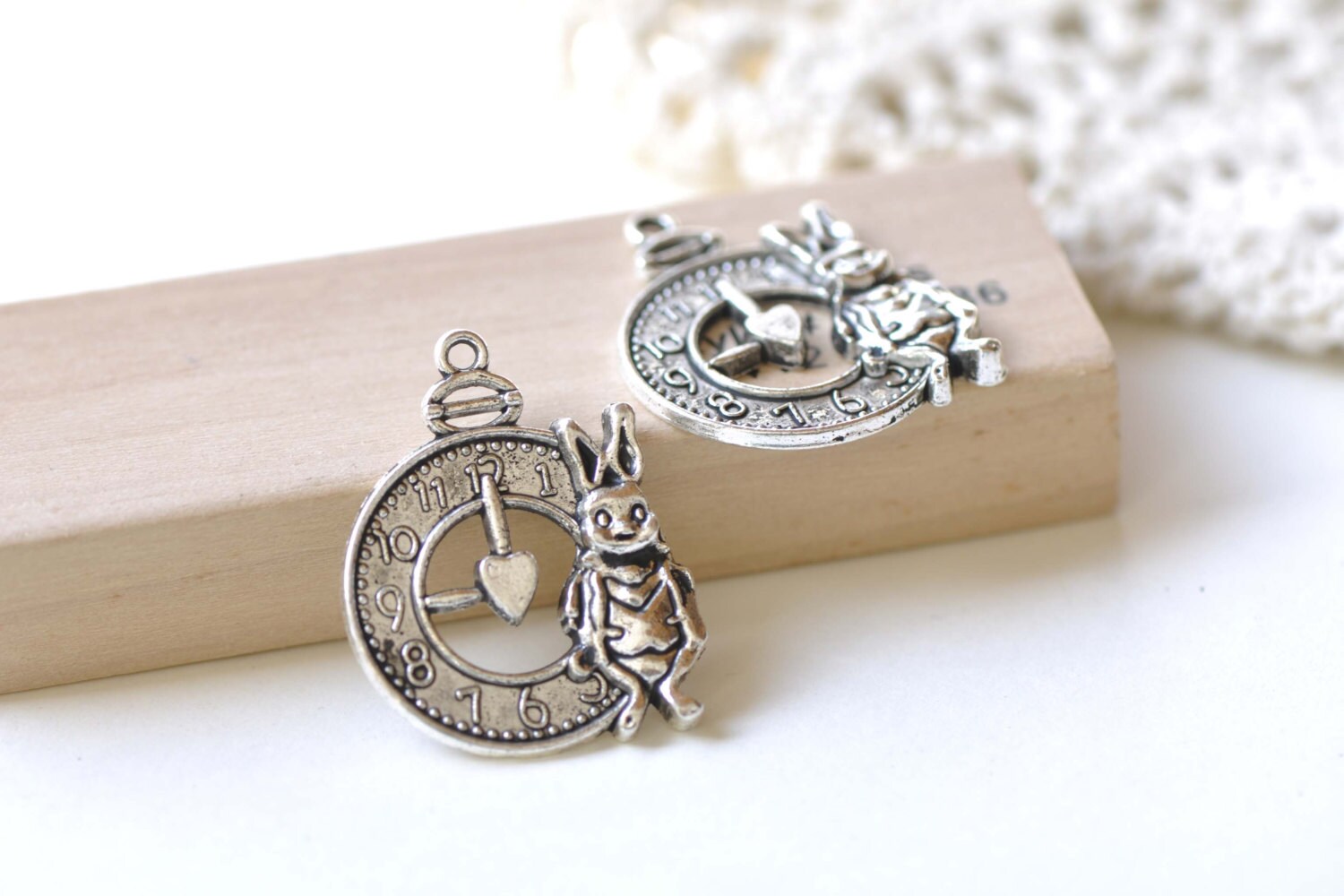 Antique Silver Rabbit Clock Charms 25x31mm Set of 10 A8326 - Etsy