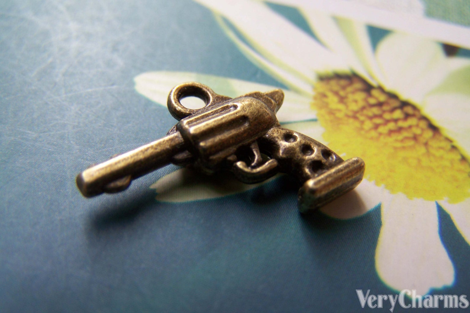 Pistol Gun Antique Bronze Handgun Charms 15x20mm Set of 20 Pcs - Etsy