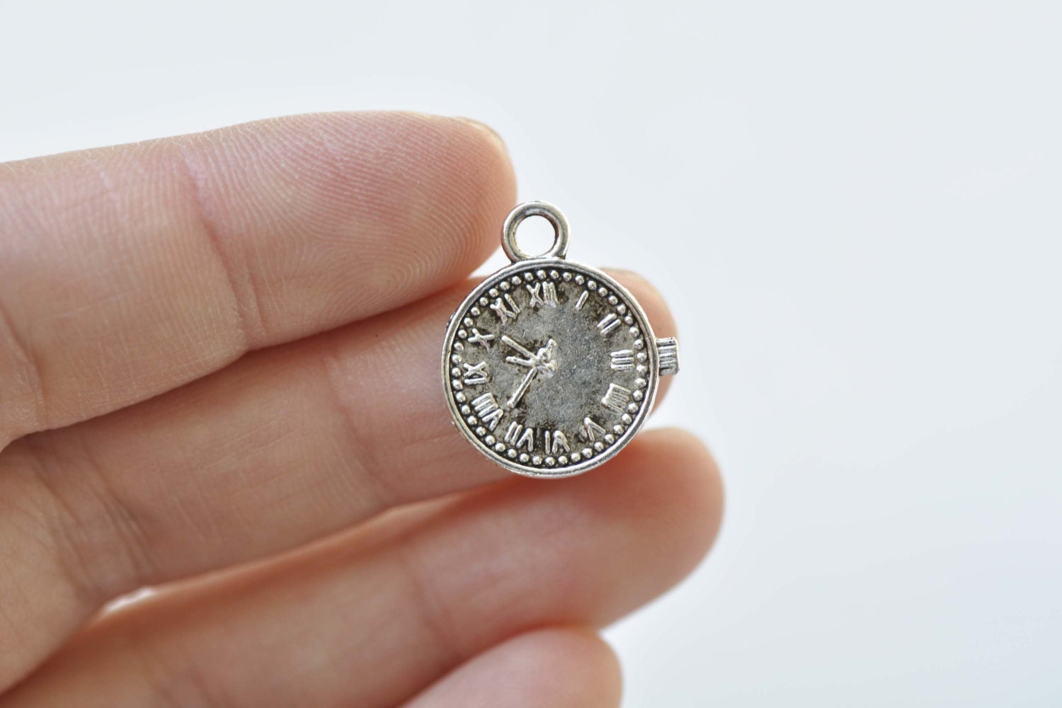 Antique Silver Mechanical Clock Charms Watch Pendants 16x19mm Set of 20 ...