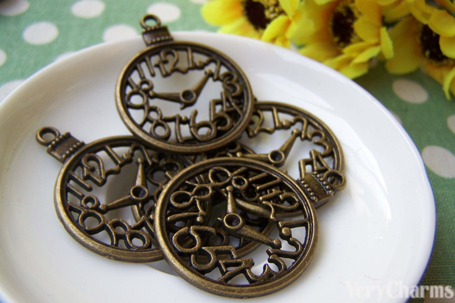 10 Pcs of Antique Bronze Filigree Clock Pendants Charms - Etsy