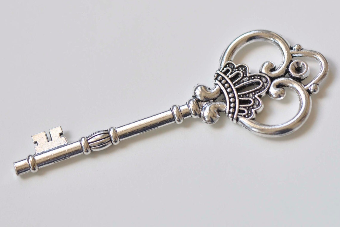 Crown Key Pendants Charms 32x83mm Set of 5 Antique Bronze/silver/gold ...