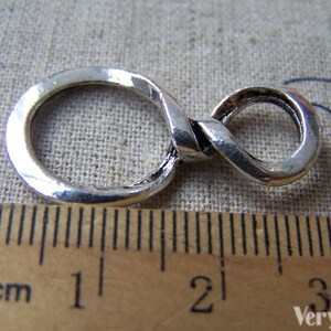 10 Pcs of Antique Silver Twisted Figure 8 Connectors Charms 16x31mm ...