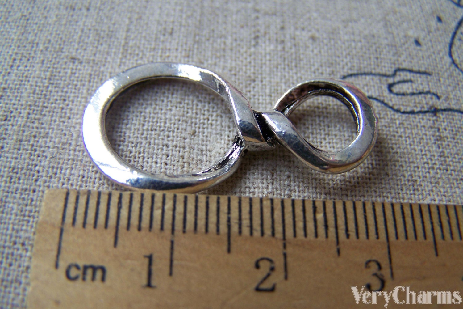 10 Pcs of Antique Silver Twisted Figure 8 Connectors Charms - Etsy