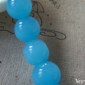 One Strand of Acid Blue Crystal Glass Round Beads (28pcs) 12mm A5345 - Etsy