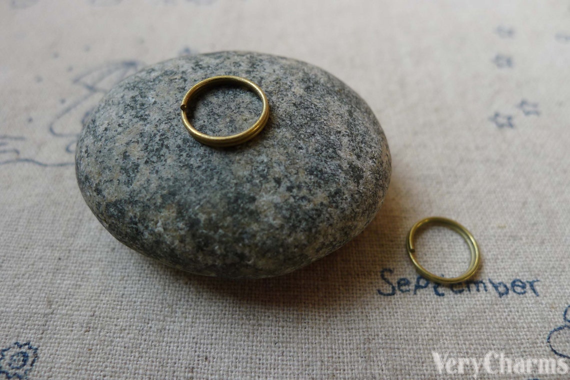 150 Pcs of Antique Bronze Split Rings 10mm 22gauge A5658 | Etsy