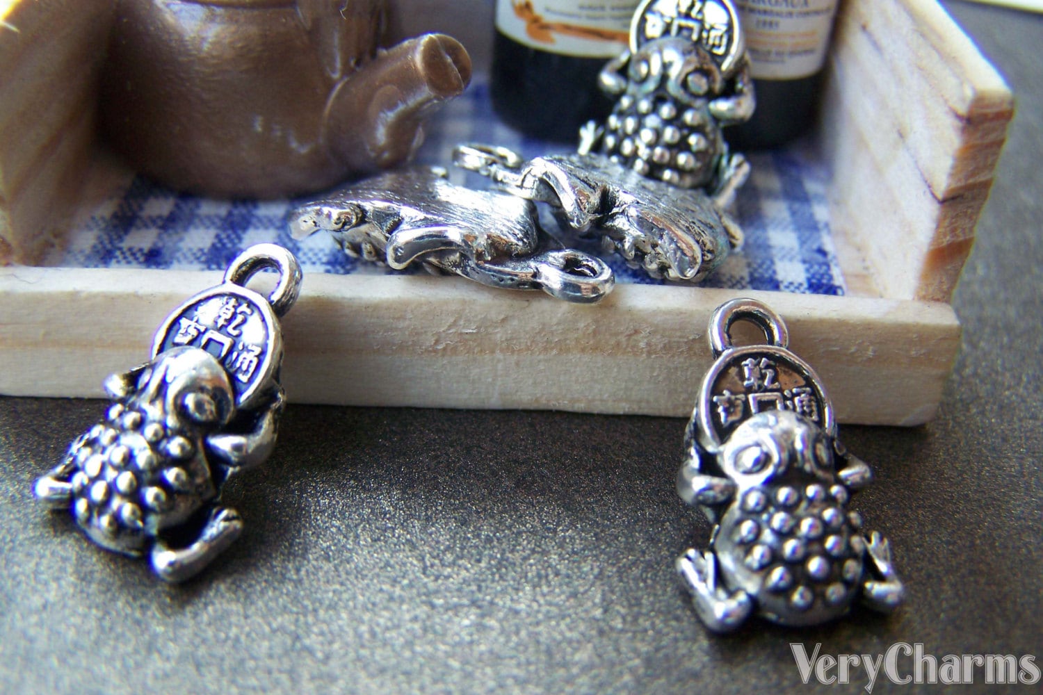 Antique Silver Lucky Money Toad Frog Charms 11x17mm Set of 10 | Etsy