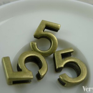 10 Pcs of Antique Bronze Arabic Figure Number 5 Five Bracelet Beads 18 ...