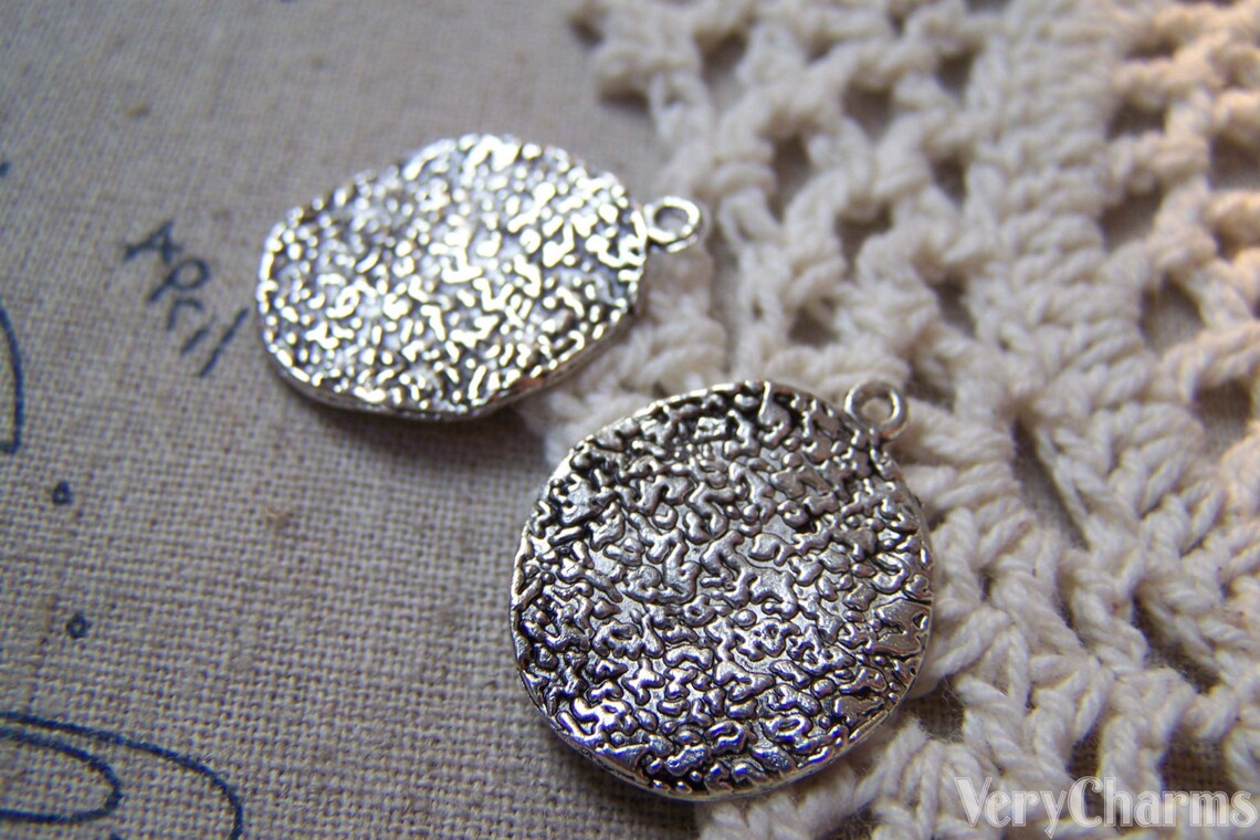 20 Pcs of Antique Silver Textured Round Pendant Charms 19x24mm A2470 - Etsy