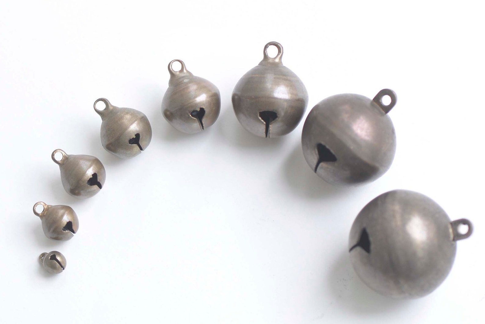 Antique Bronze Jingle Bells Dog Pet Charms Drops Pendants 6mm/8mm/10mm ...
