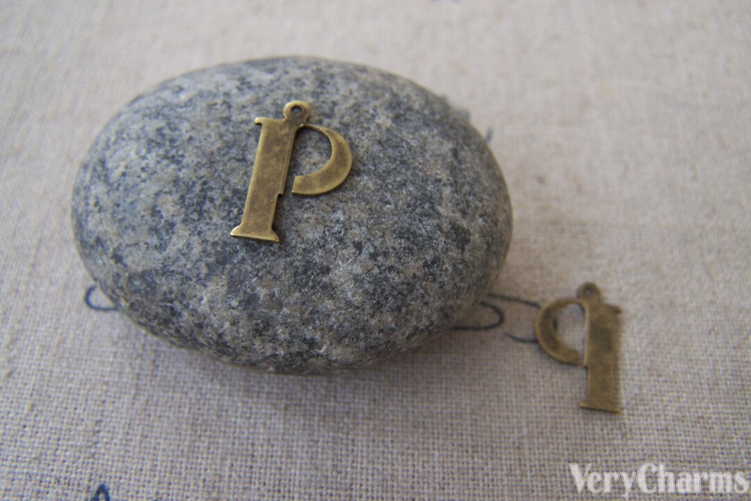 10 Pcs of Antique Bronze Brass Alphabet Letter P Charms 10x15mm A2421 ...