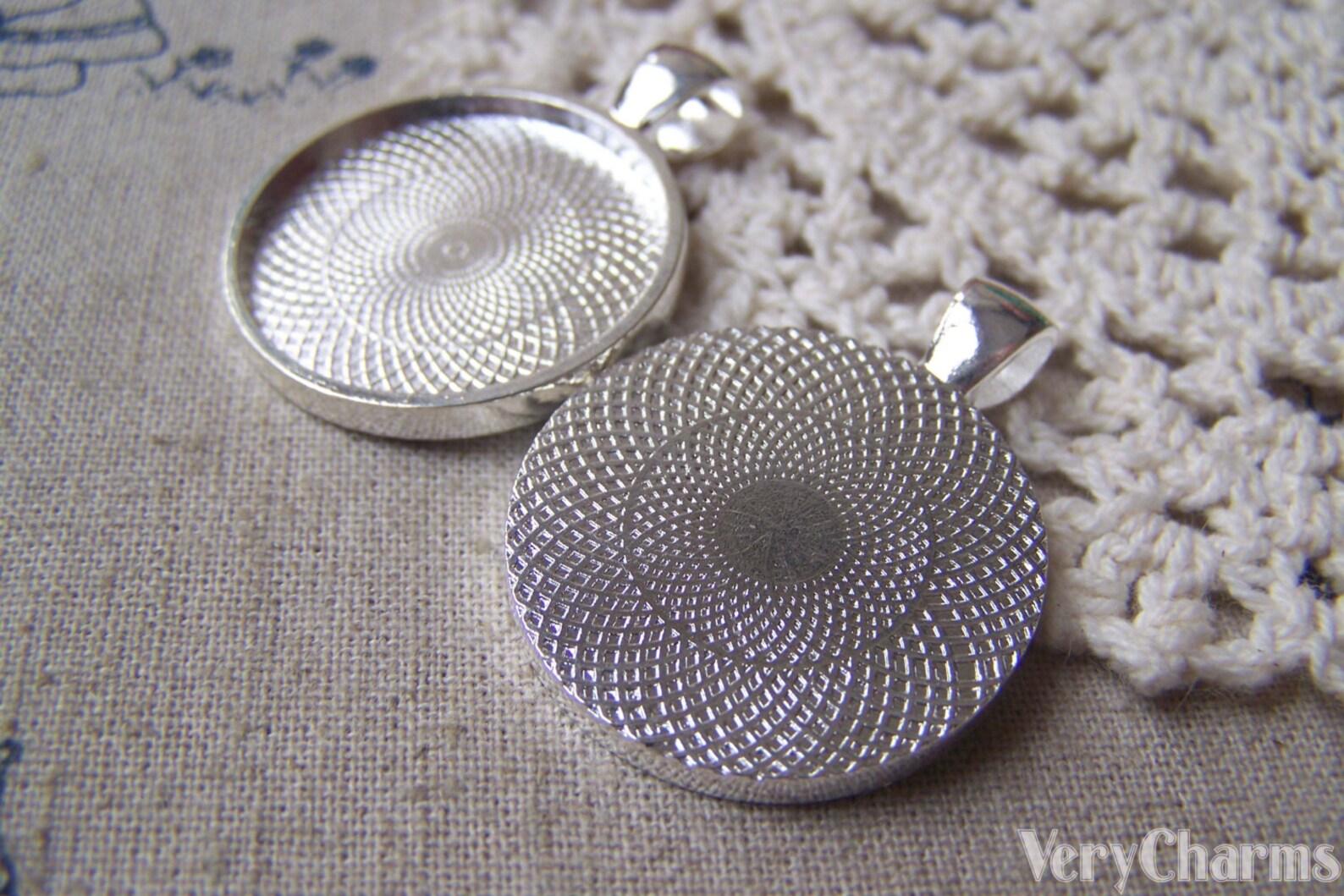 5 Pcs Shiny Silver Pendant Tray Base Settings Match 25mm Cabochon A4761 ...