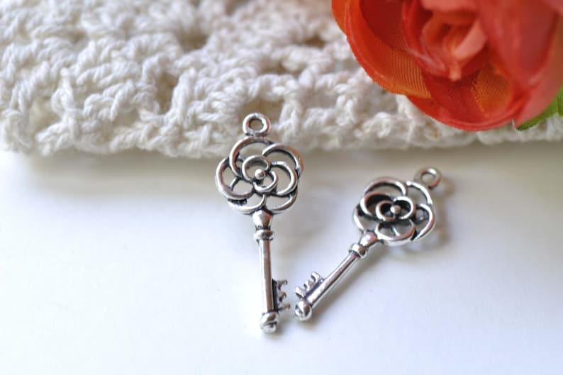 Antique Silver Filigree Flower Key Charms 11x28mm - Etsy