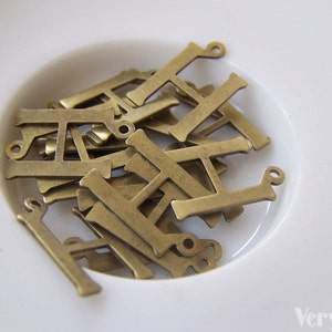 10 Pcs of Antique Bronze Brass Alphabet Letter H Charms 10x15mm A2413 ...