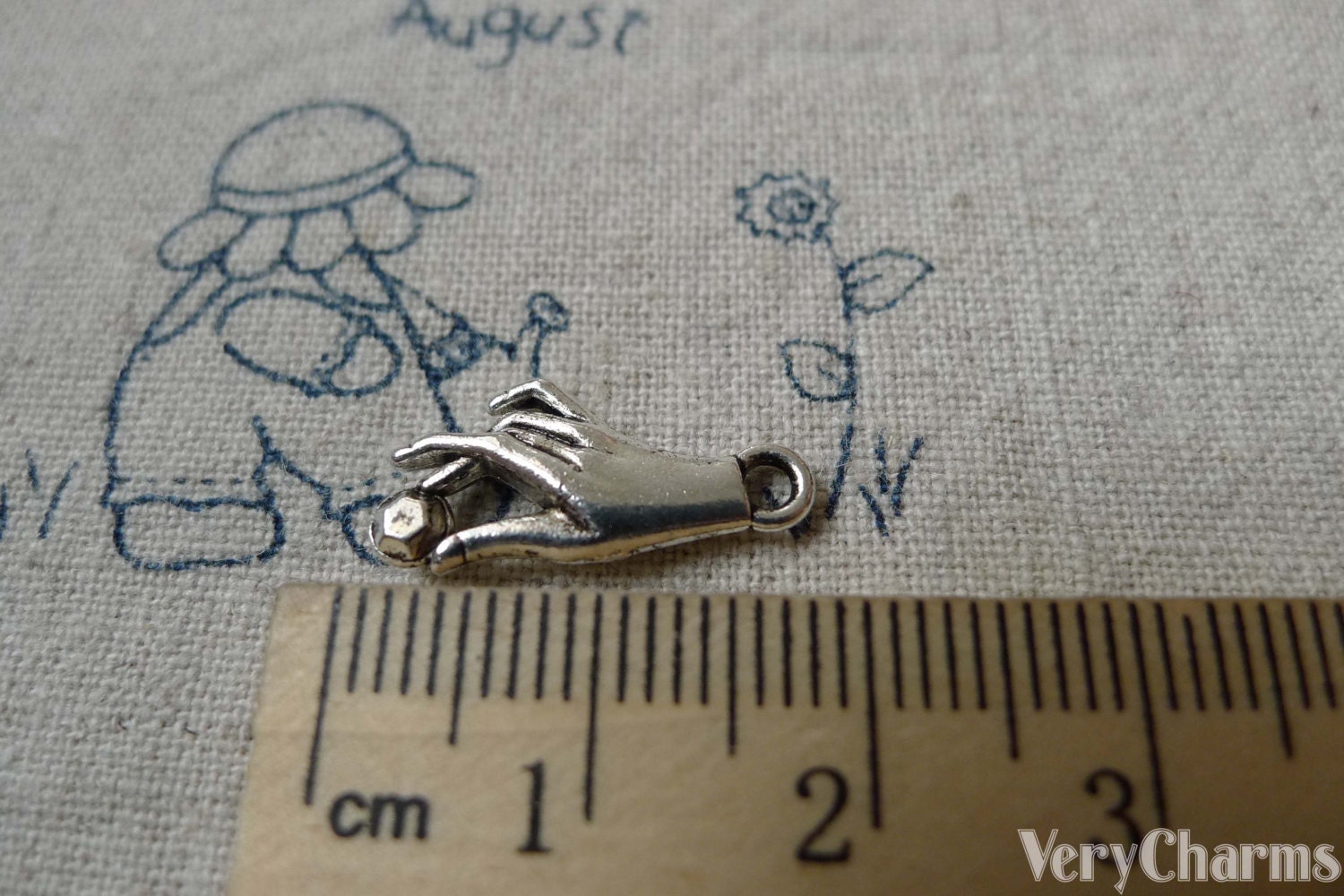 20 Pcs of Antique Silver Diamond Hand Charms Double Sided - Etsy