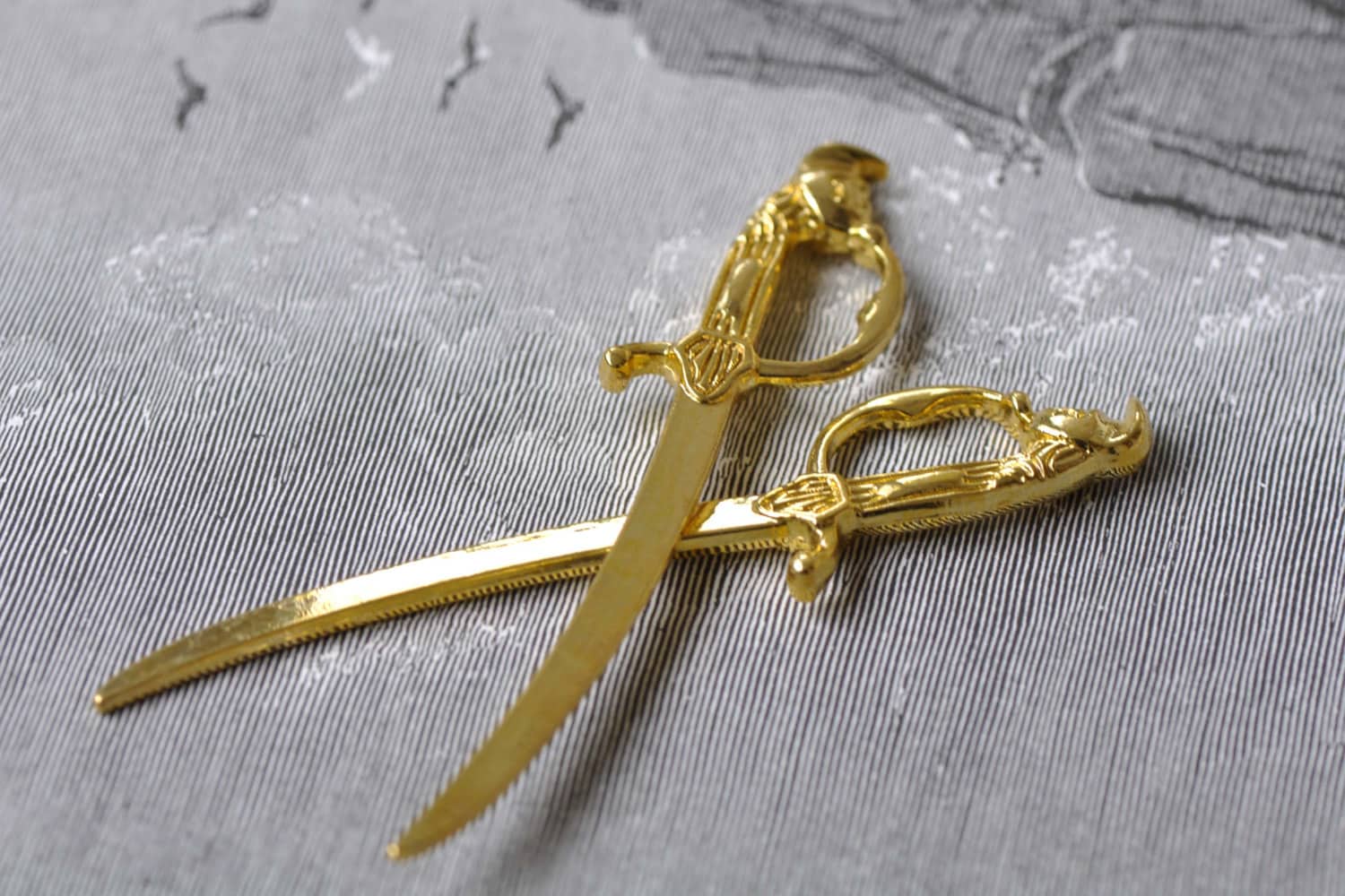 Gold Japanese Blade Katana Sword Pendant Charms 23x93mm Set of 10 A7978 ...