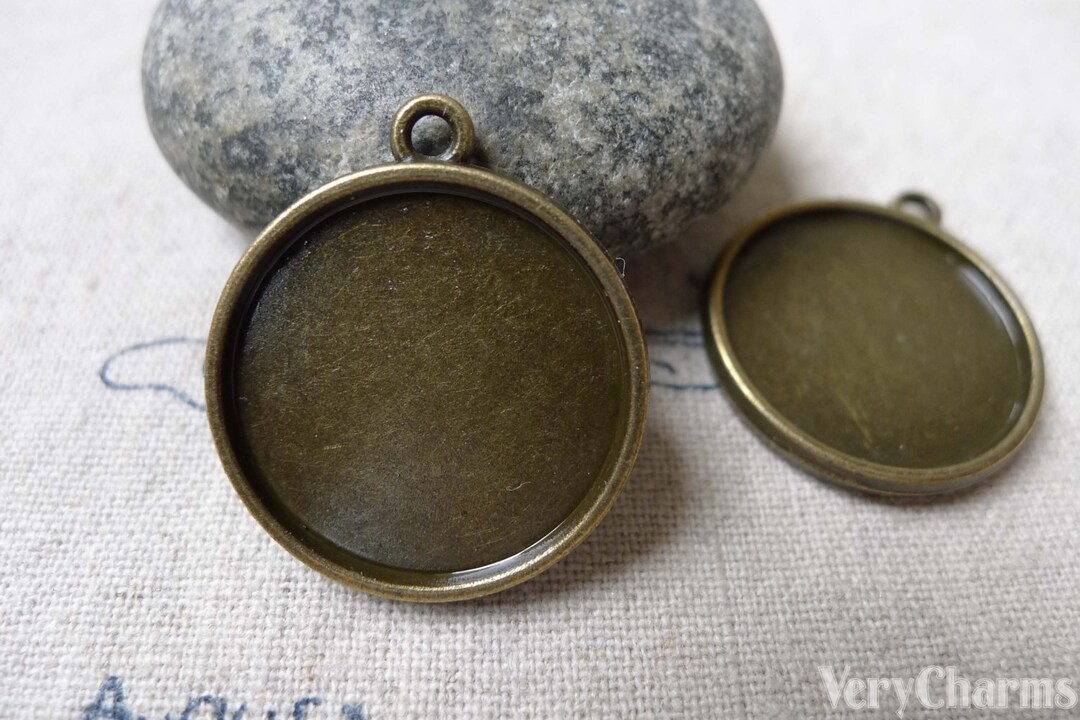 20 Pcs of Antique Bronze Round Base Settings Pendant Double Sided Match ...