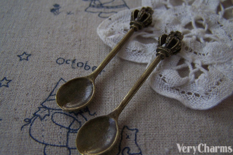 10 Pcs Antique Bronze Cutlery Crown Spoon Charms 11x60mm A4303 - Etsy