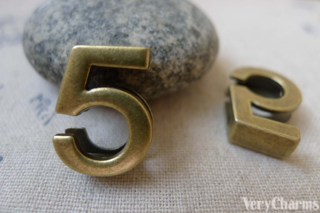 10 Pcs of Antique Bronze Arabic Figure Number 5 Five Bracelet Beads 18 ...
