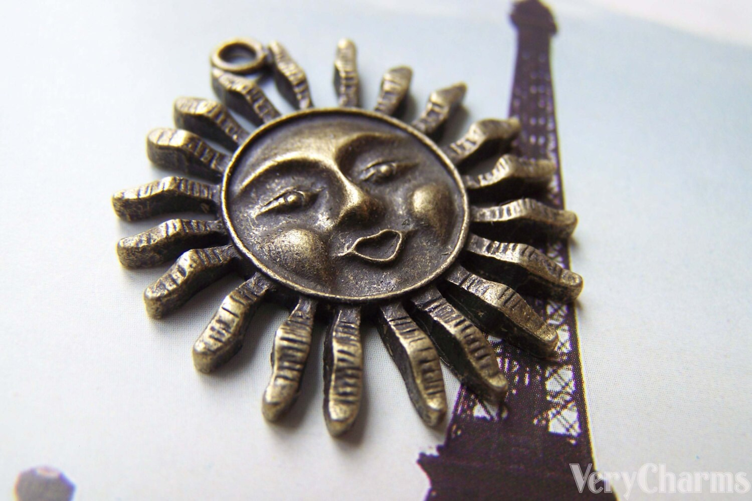 10 Pcs of Antique Bronze Lovely Sun Face Charms 30mm A630 - Etsy