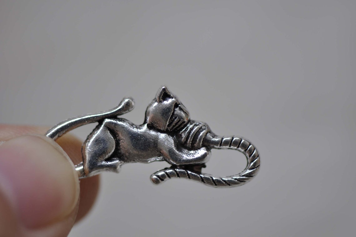 Cat Connector Wool Ball Charms Antique Silver Finish 12x27mm | Etsy