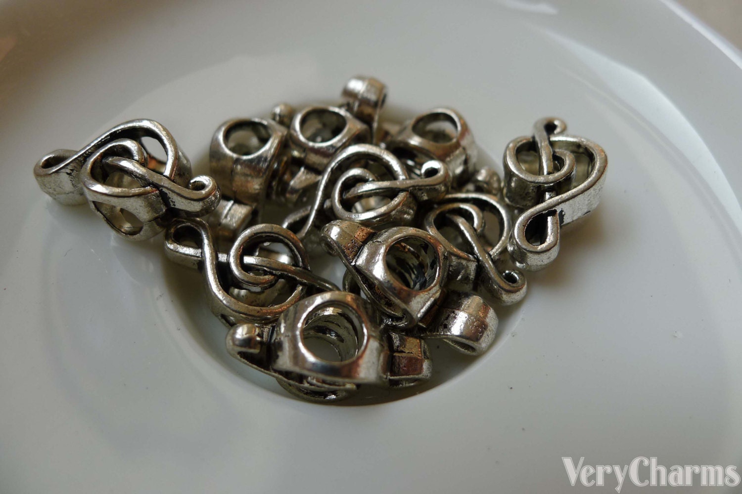 10 Pcs of Antique Silver Treble Clef Music Note Beads 6x18mm - Etsy