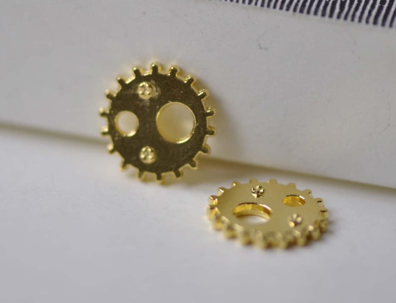 Tiny Gold Gears Charms Small Watch Wheels 12mm Set of 20 A7952 - Etsy