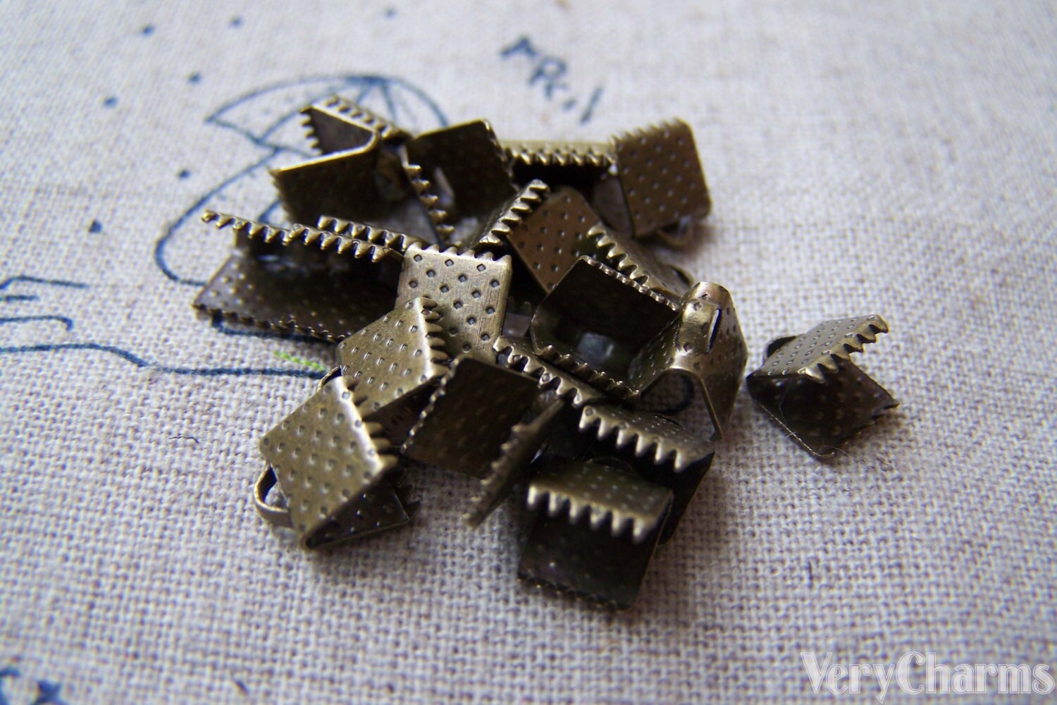 100 Pcs of Antique Bronze Brass Ribbon Ends Clamps Fasteners - Etsy
