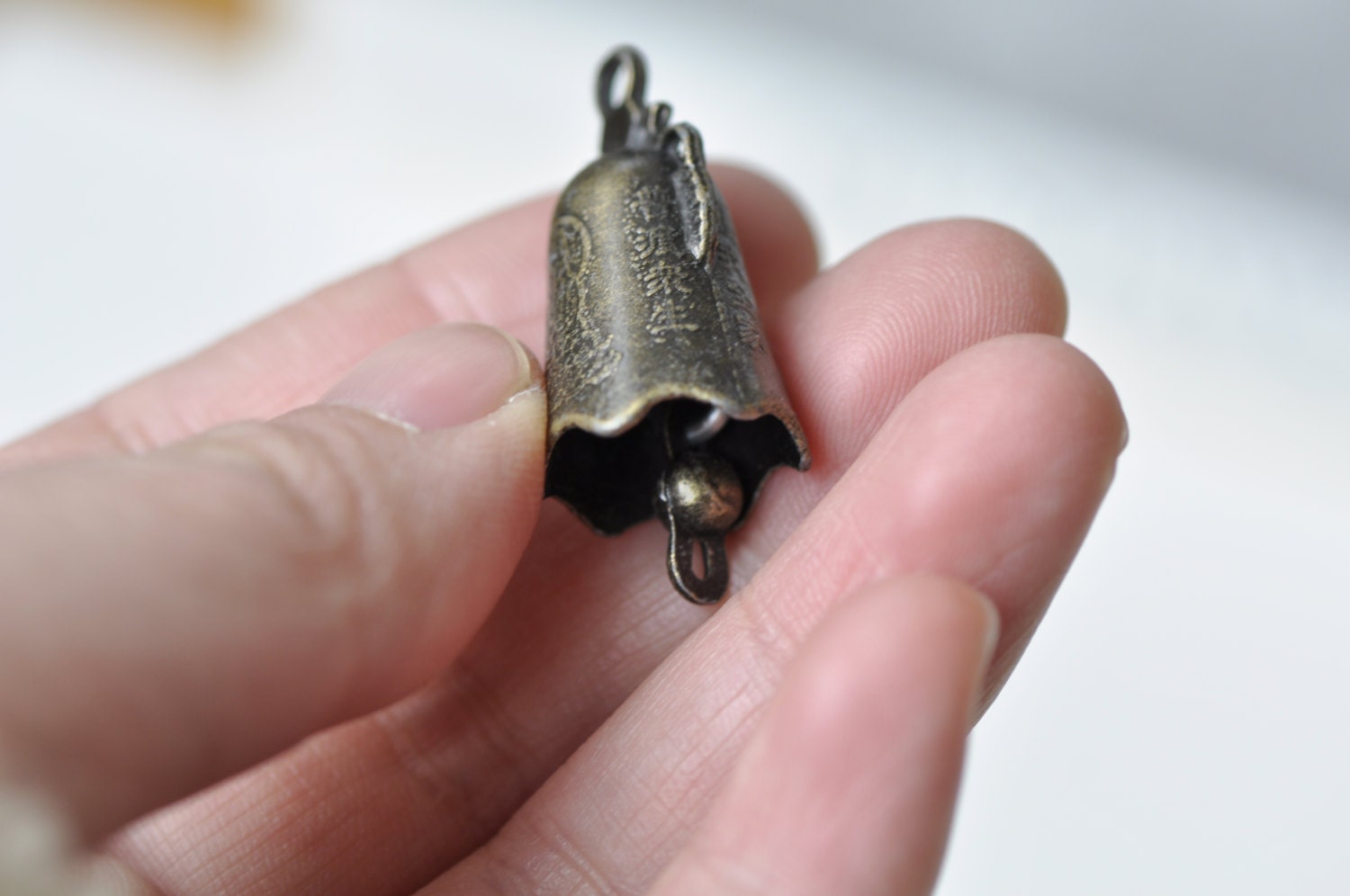 10 Pcs of Antique Bronze Traditional Chinese Bell Pendants - Etsy