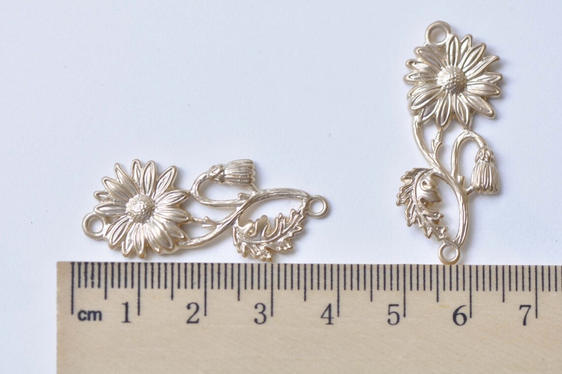4 pcs Light Gold Large Daisy Flower Connector Charms | Etsy