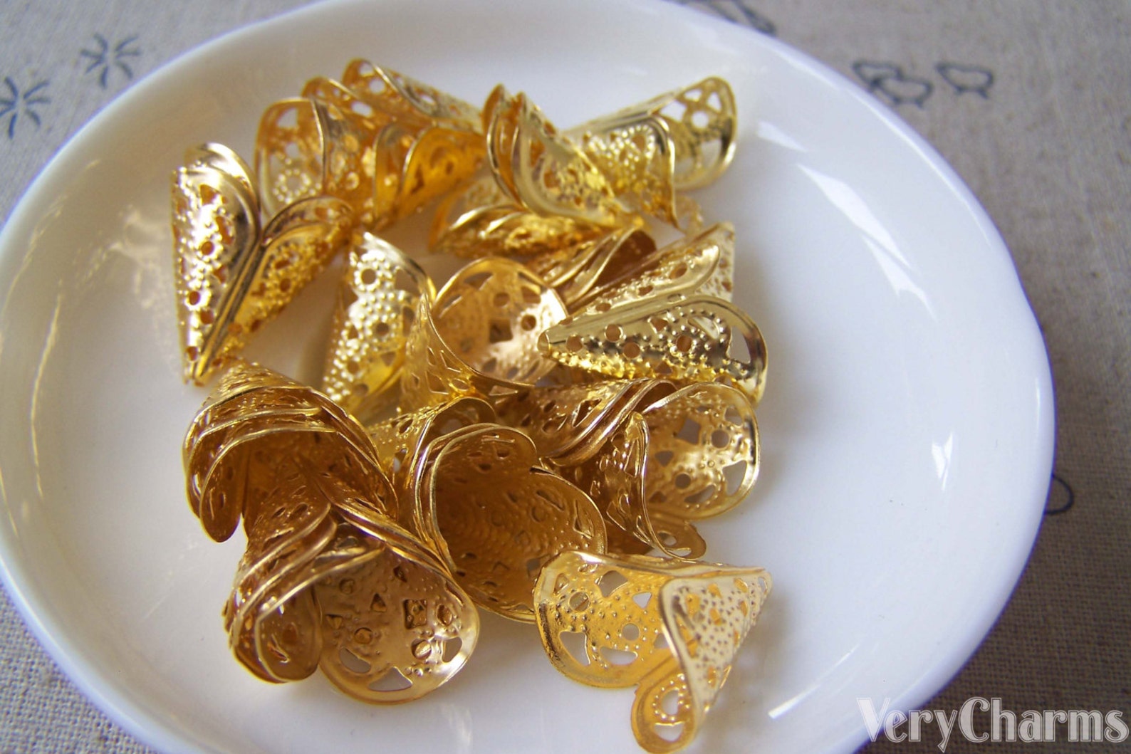 100 Pcs Gold Tone Filigree Cone Bead Caps 16x16mm A4446 - Etsy