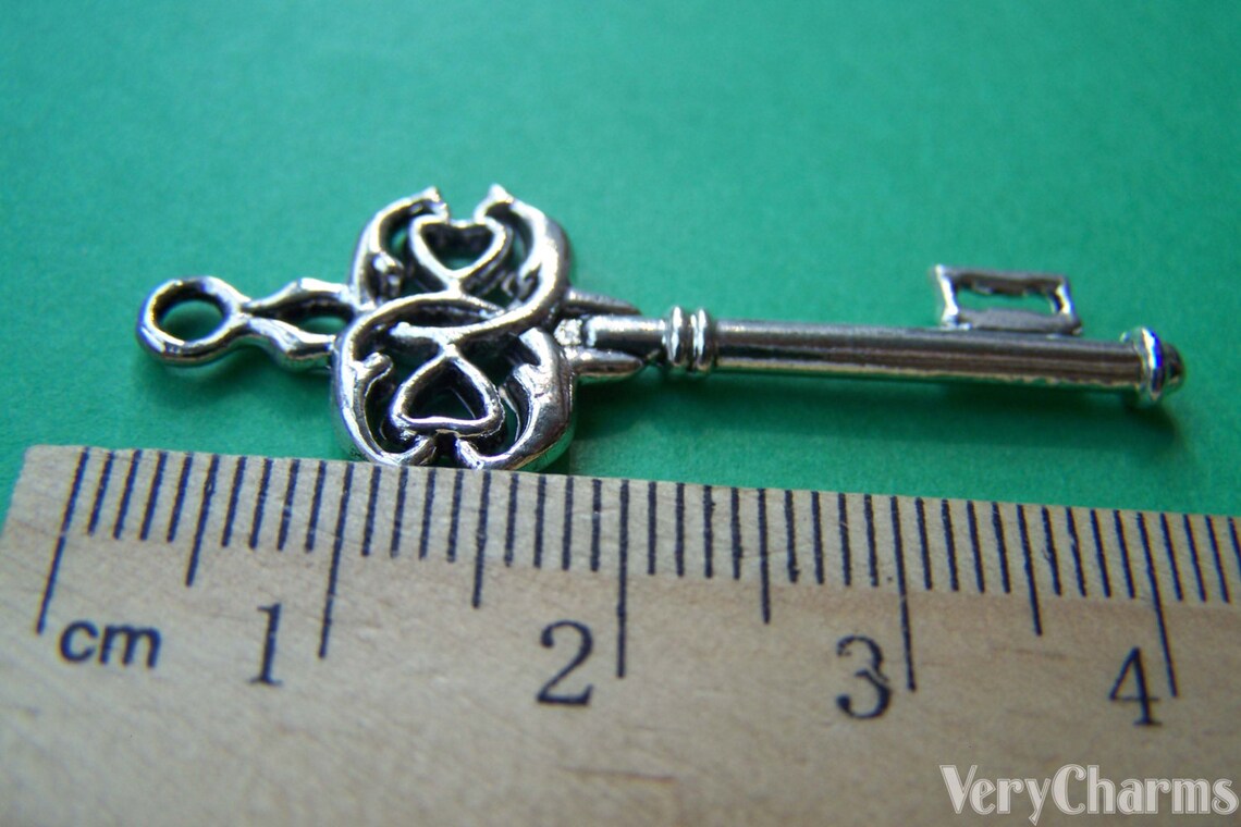10 Pcs of Antique Silver Fancy Skeleton Key Charms 16x45mm A1249 - Etsy