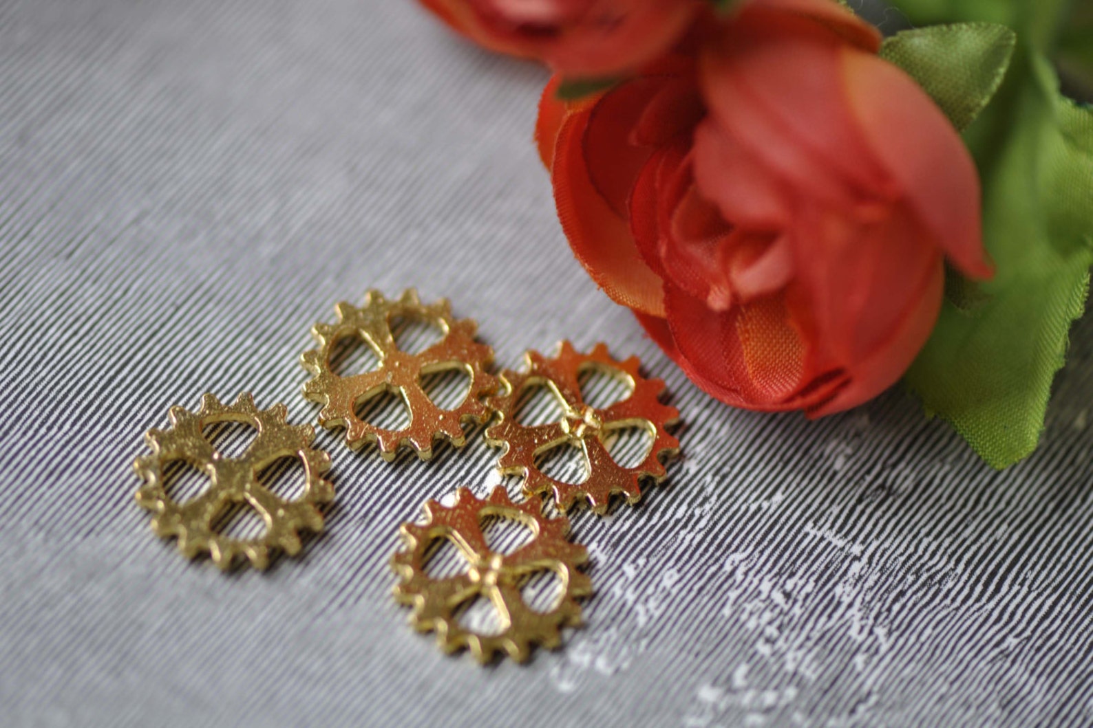 Gold Gears Charms Small Mechanical Watch Movement 14mm Set of - Etsy