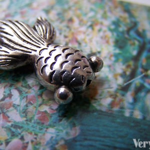 Fish Beads Antique Silver Goldfish Charms 17x24mm Set of 10 Pcs A2748 ...