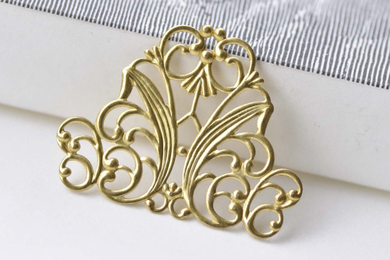 10 Pcs Raw Brass Fancy Filigree Flower Embellishments 29x37mm A8562 - Etsy