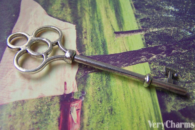 6 Pcs of Antique Silver Key Pendants Charms 28x75mm A1237 - Etsy