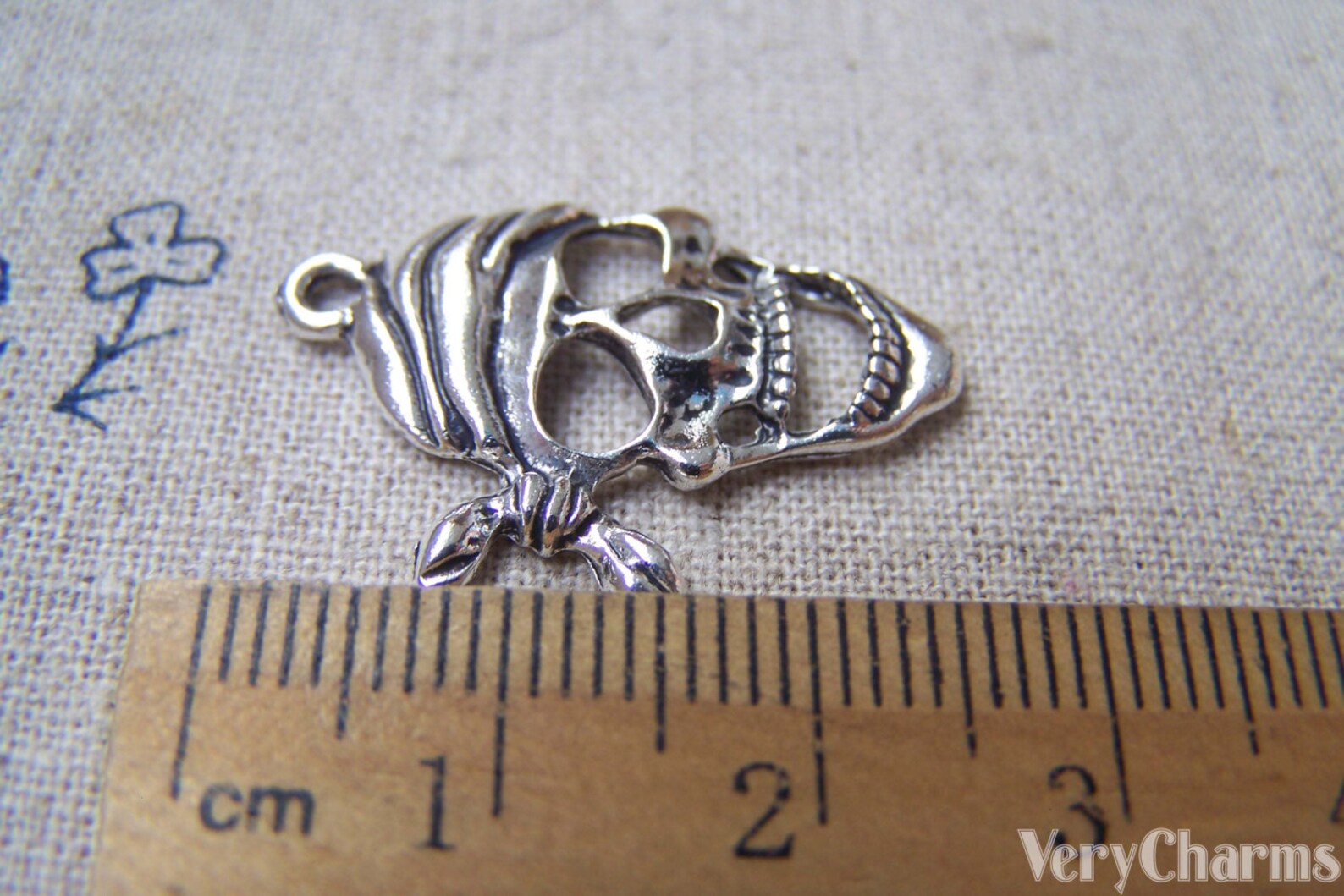Antique Silver Filigree Skull Pirate Charms 19x25mm Set of 10 - Etsy